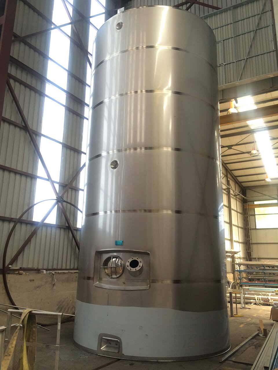 Depósitos ISOTERMOS en Acero Inoxidable ★ | Intranox